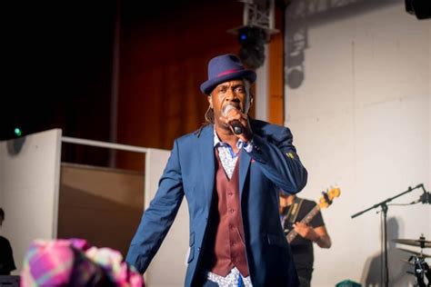 Dans La Calebasse Avec Dominik Coco