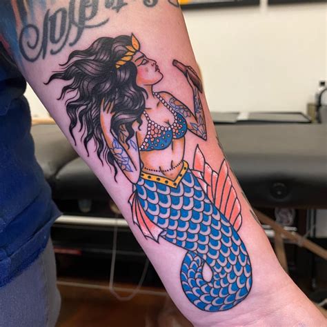 Pin By Angel On Tatuagem Mermaid Tattoos Tattoos Mermaid Tattoo