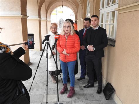 Małgorzata Besz Janicka Zapewnia