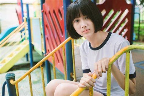 15岁以下少女写真照片可爱萝莉初中小女生图片集 花季美
