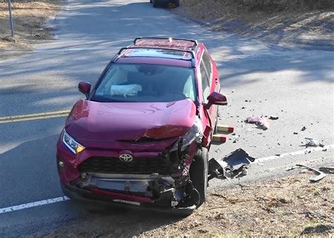 Video Two Toyota Rav4s Collide In Harwich