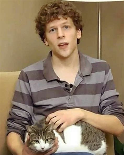 Jesse Eisenberg And Friend Celebrities With Cats Cats Russell Brand