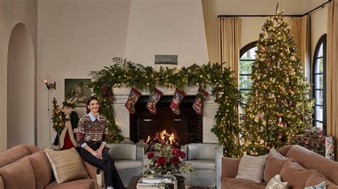 Kendall Jenner Gives Ad A Tour Of Her Nostalgic Christmas Wonderland In