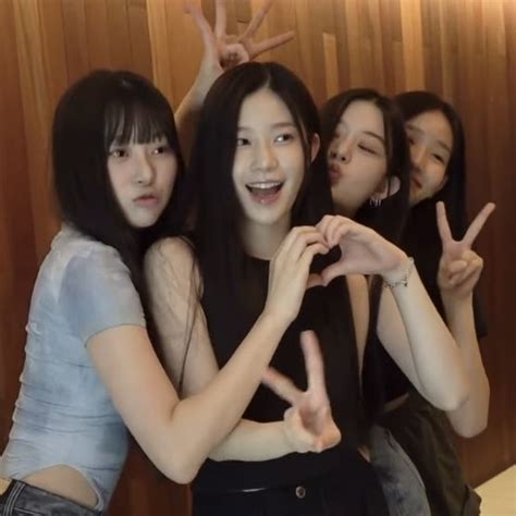 R U Next 알유넥스트 Choi Haseul 최하슬 Pre Debut Photo Korean American