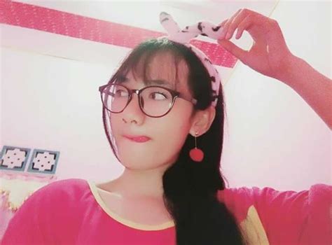 Alicia Sanda Model Dari Jakarta Utara Elwa