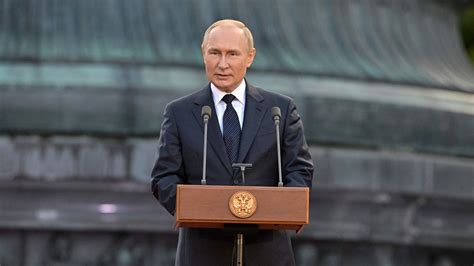 600 Vladimir Putin Wallpapers