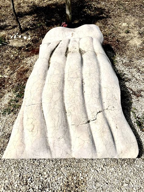 Bakó László Síremléke Köztérkép