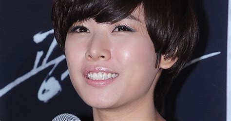 포토 조윤희 조달환 노출신에 당황했어요