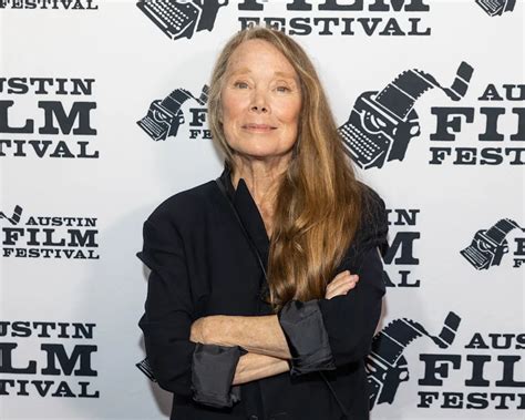 Sissy Spacek How The Quirky Texan Actress Got Her Start And What Shes