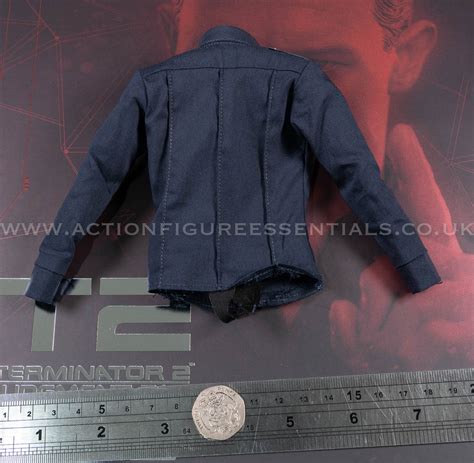 Hot Toys T 1000 Terminator 20 Police Shirt With Badges Mms774 1