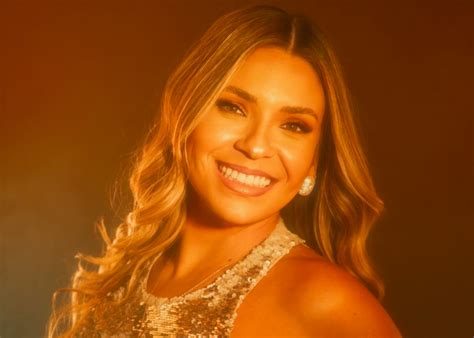 “me Libertando” De Elis Justi é A Segunda Música Mais Tocada Nas Rádios