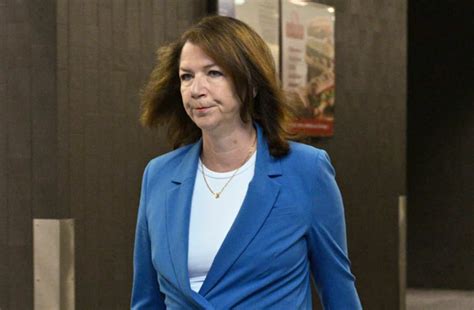 Accusé Davoir Menacé Sophie Durocher Il Jure Avoir Mal été Compris Jdq