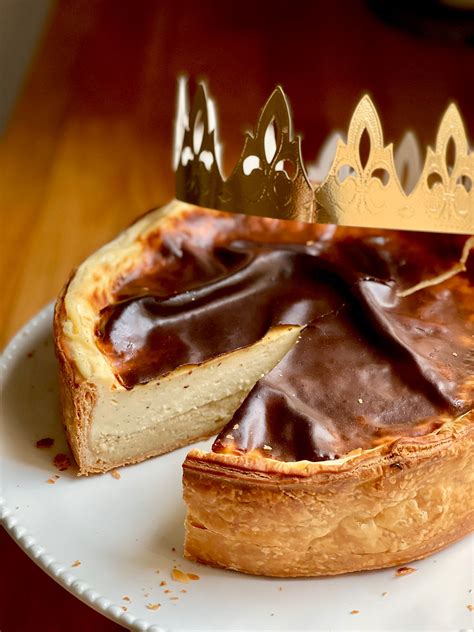 Flan Des Rois Maison Recette Originale Avec Frangipane Pâte Feuilletée Et Flan Vanillé