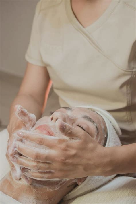 Disfruta Un Tratamiento Facial Como Ningún Otro Tratamientos Faciales Cosmetologia Facial