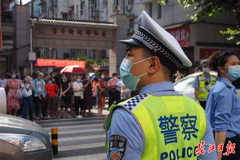 我们已就位，你们好好考！ 大武汉