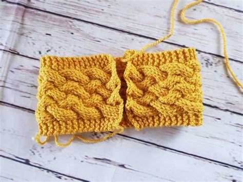 Simple Cable Knit Headband Pattern For Beginners