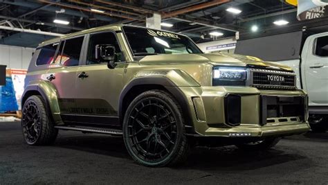 تويوتا برادو تخطف الأنظار بتصميم رياضي جديد صور