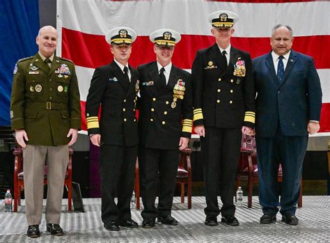Secnav Del Toro Honors 2nd Fleetjoint Forces Command Norfolk Commander