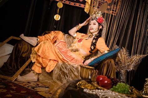 《王者荣耀》公孙离玉兔公主cosplay 次元岛