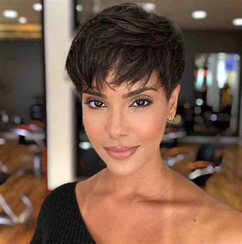 37 Stylish Textured Pixie Cuts To Try In 2026