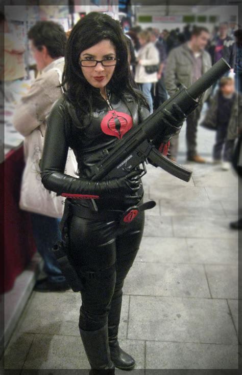 Baroness Cosplay