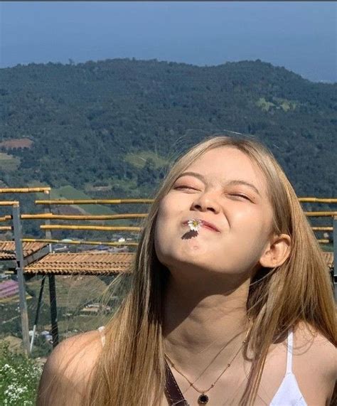 Mabel Pixxie คนสวย โพสท่า น่ารัก