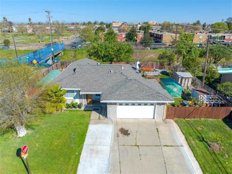 95823 Ca Real Estate And Homes For Sale ®