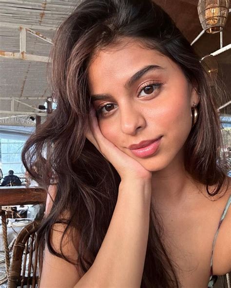 Suhana Khan On Instagram I ️ Goa 🌴 Bollywood Hairstyles Armpit