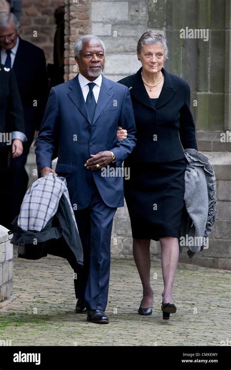 Kofi Annan Nane Maria Annan Fotos Und Bildmaterial In Hoher Auflösung Alamy