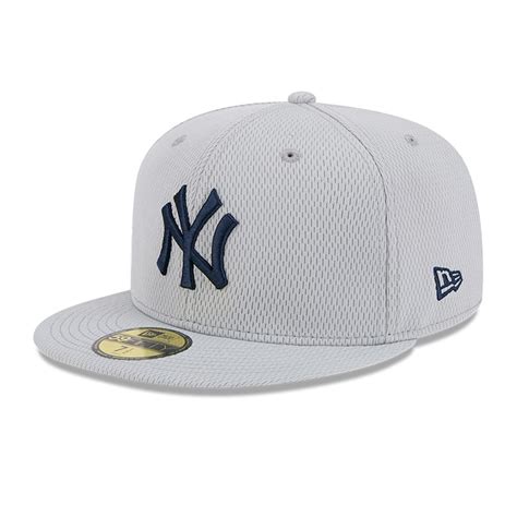 Mens New York Yankees New Era Gray 2025 Mlb Clubhouse 59fifty Fitted Hat