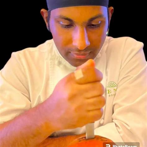 Jobins Thomas Jochef Jobi • Threads Say More