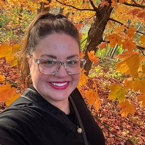 Melissa Jones Everyonelovesmelissa • Threads Say More