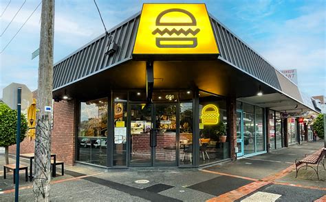 Hello Sam Fretard Design