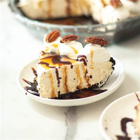 Turtle Pie Easy No Bake Caramel Pecan Recipe Chenée Today