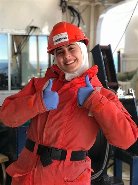 Mariame Chehouri Nouvelle Représentante étudiante Sur Le Comité De Direction Du Raq Raq