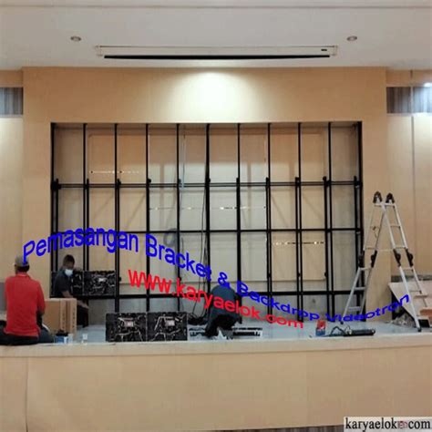 Bracket Video Wall Modular Termasuk Backdrop Dan Pemasangan