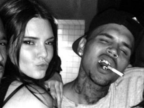 Ok Exclusive Kendall Jenner Has Major Feelings For Chris Brown
