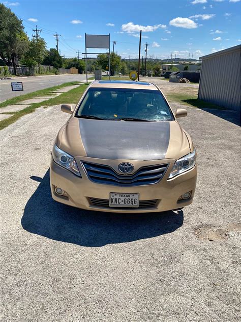 2011 Toyota Camry · Xle Sedan 4d