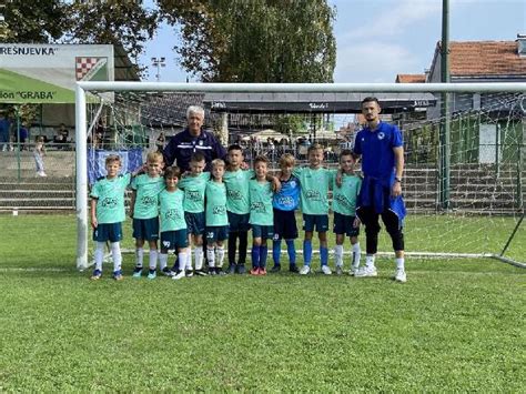 Jesenska Liga Tika Taka Zagreb Ofk Bihać U 5 Utakmica Ima 4 Pobjede I Jedan Poraz