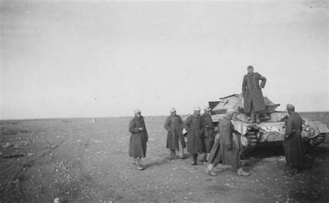Great Photos The Versatile British Crusader Tank Of Wwii War History