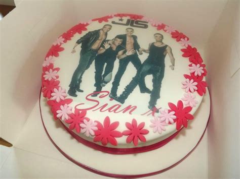 Jls Birthday Cake Queen Cakes Cakes For Women Cake