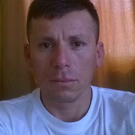 Jose Luis Vela Obando