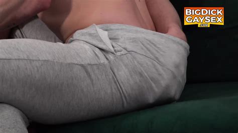 Andrew Connor Goes To Work With Ripleys Big Cock Lubing It With His