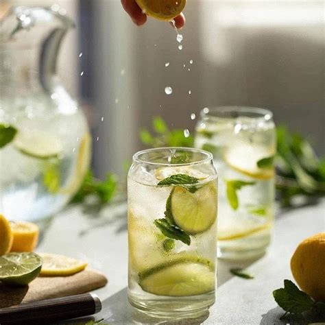 Can Type Glass With Straw And Lid Glass Cup Manufacturer Custom