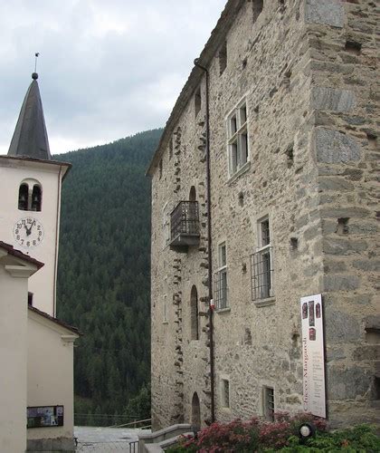 Bosses Castle Saint Rhemy Italy Spottinghistory