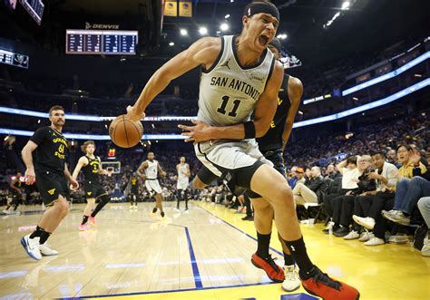 Warriors Lose To Spurs As Draymond Green Duels Wembanyama