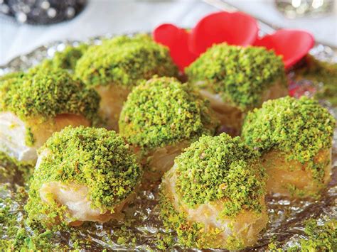 Halep Bülbül Yuvası Tatlısı Tarifi Halep Bülbül Yuvası Tatlısı Nasıl