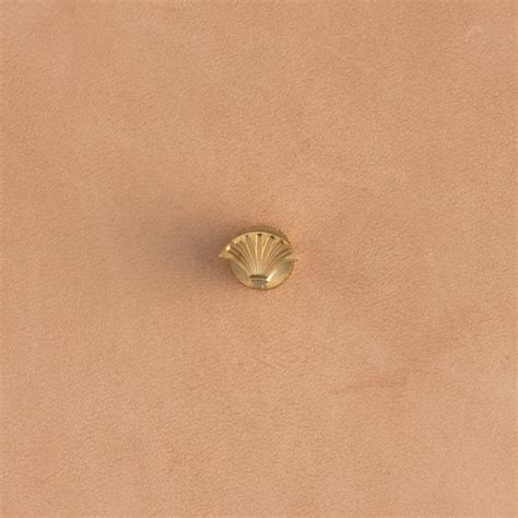Lined Shell Brass Stamp — Tandy Leather Canada