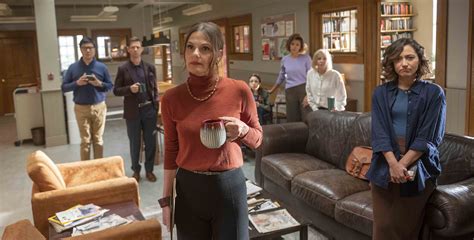 Lucky Hank Episode 4 Recap The Goose Boxer