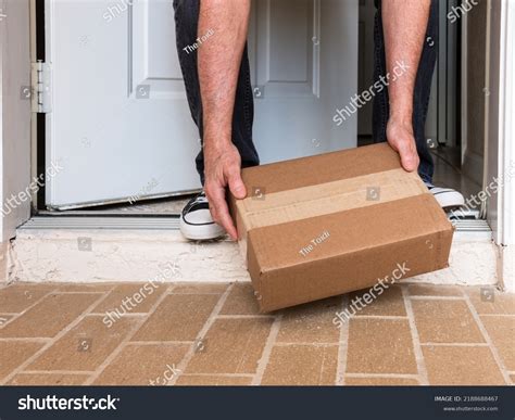 883 Imágenes De One Foot In The Door Imágenes Fotos Y Vectores De
